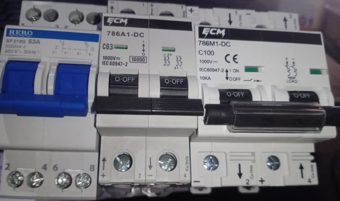DC Breaker ڈی سی بریکر - Friends Relianc Group
